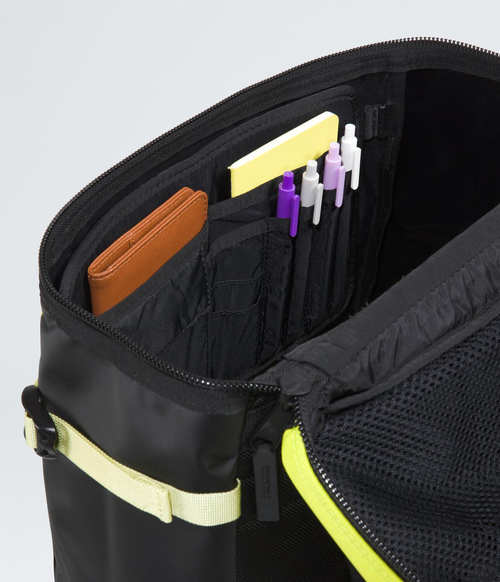 Morral Base Camp Fuse Box Verde Unisex The North Face – The North Face ...